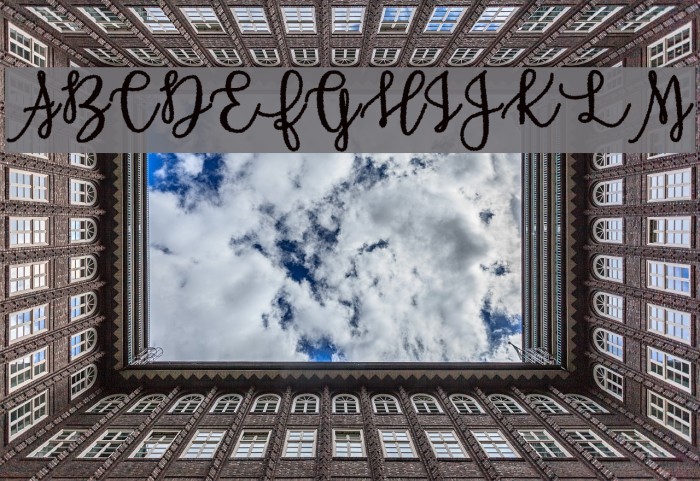 Haunted Moon Regular Font - FFonts.net