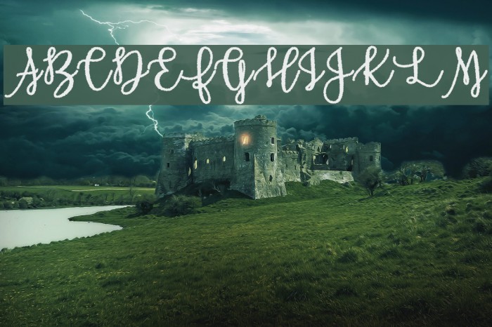 Haunted Moon Regular Font - FFonts.net