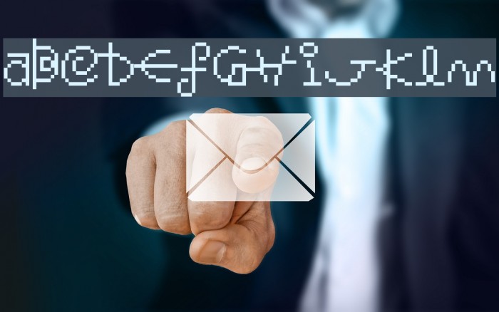 Saturn Boing Regular Font - FFonts.net